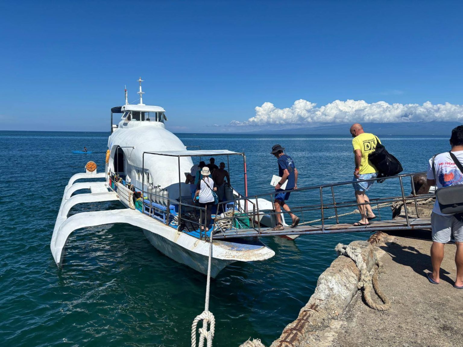 Reef Checkpoint: Saving Philippine Reefs Expedition 2025 Tracks Coral ...